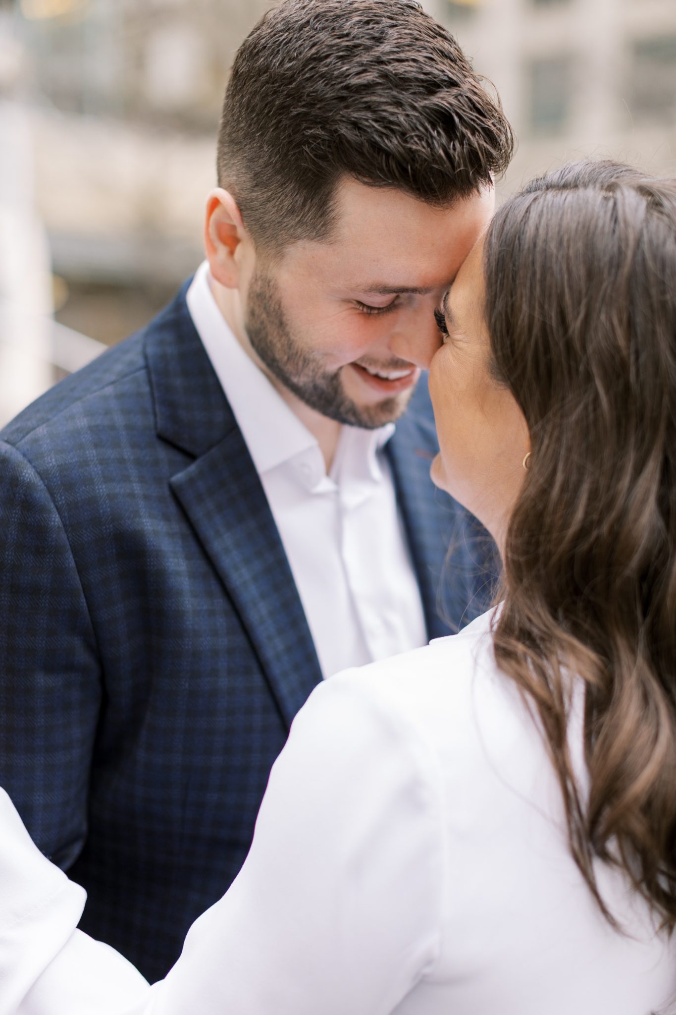 Theresa + Johnny ~ Downtown Chicago Engagement Photos » Christy Tyler ...